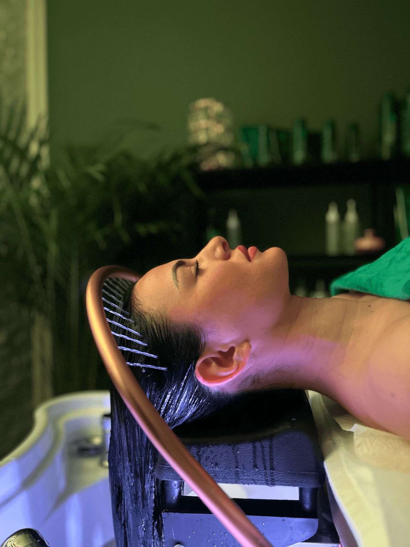 Head Spa-Luxuriöse Entspannung für Kopf & Sinne